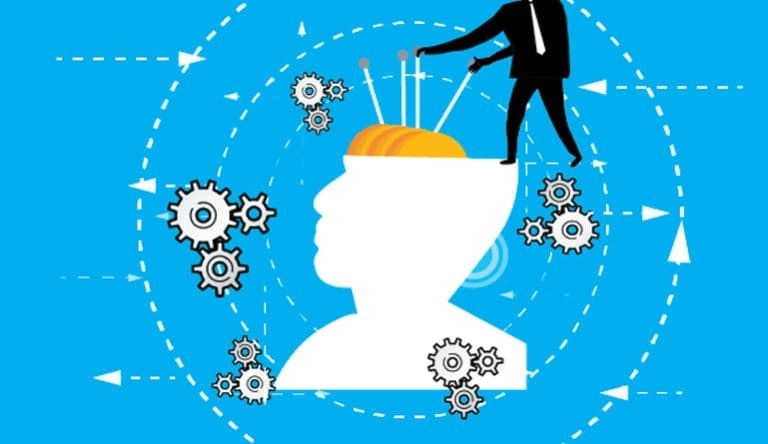 The Role of Artificial Intelligence and Human Decision Making in Business