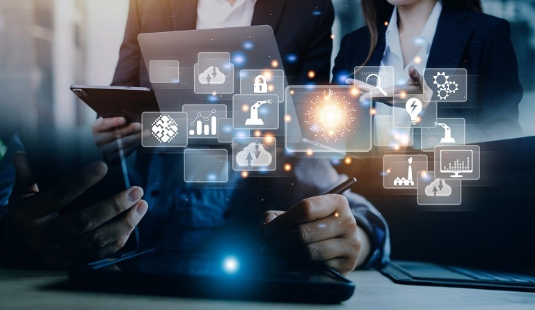 Strategies For Leading Digital Transformation Initiatives